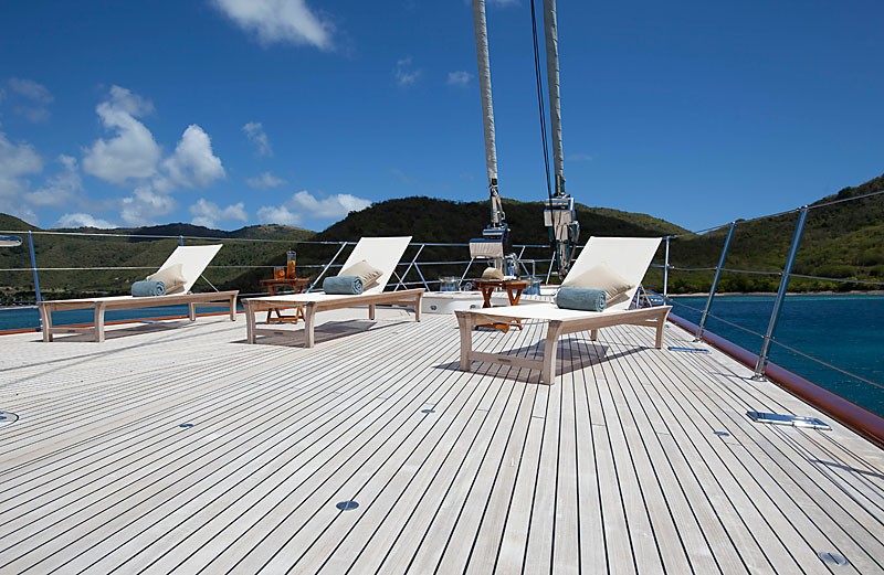 Yacht ZENJI, Perini Navi | CHARTERWORLD Luxury Superyacht Charters